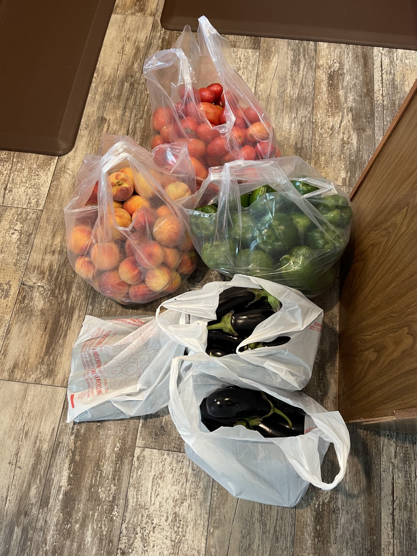 Lazy Peaches Canning Recipe | The Canning Diva